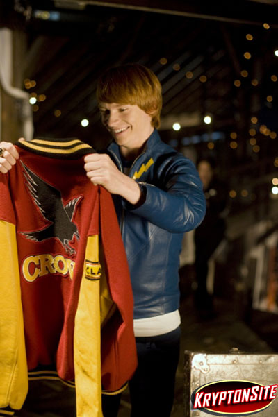 Smallville: "Legion" Image Gallery - featuring the Legion of Super-Heroes!