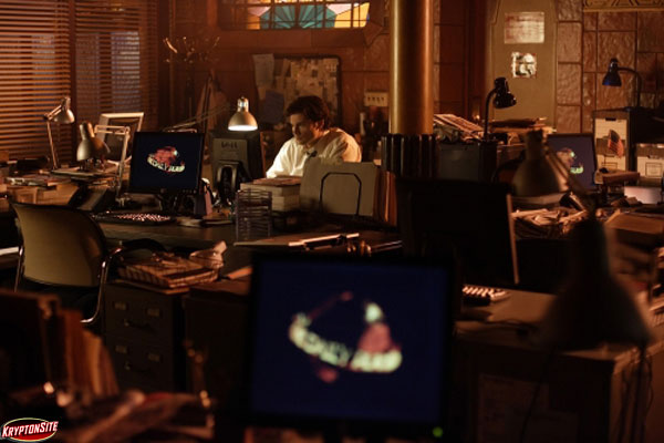 Smallville: "Power" Image Gallery