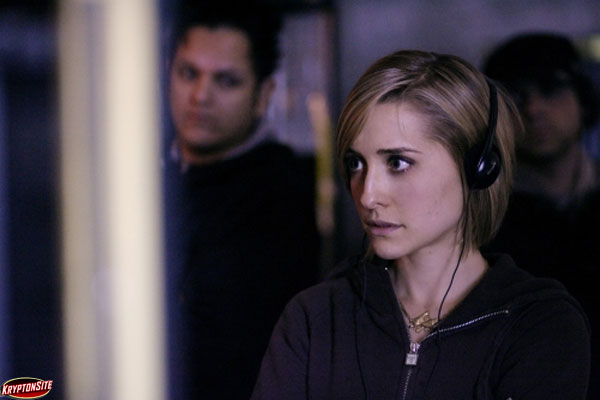 Smallville: "Power" Image Gallery