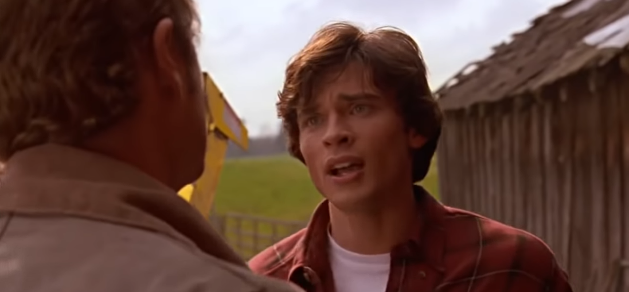 In Crisis, Tom Welling’s Clark Kent Got His Smallville “Pilot” Wish ...