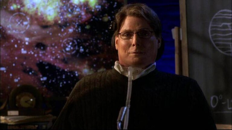 Smallville: Christopher Reeve’s Deleted Return as Dr. Swann in “Gone ...
